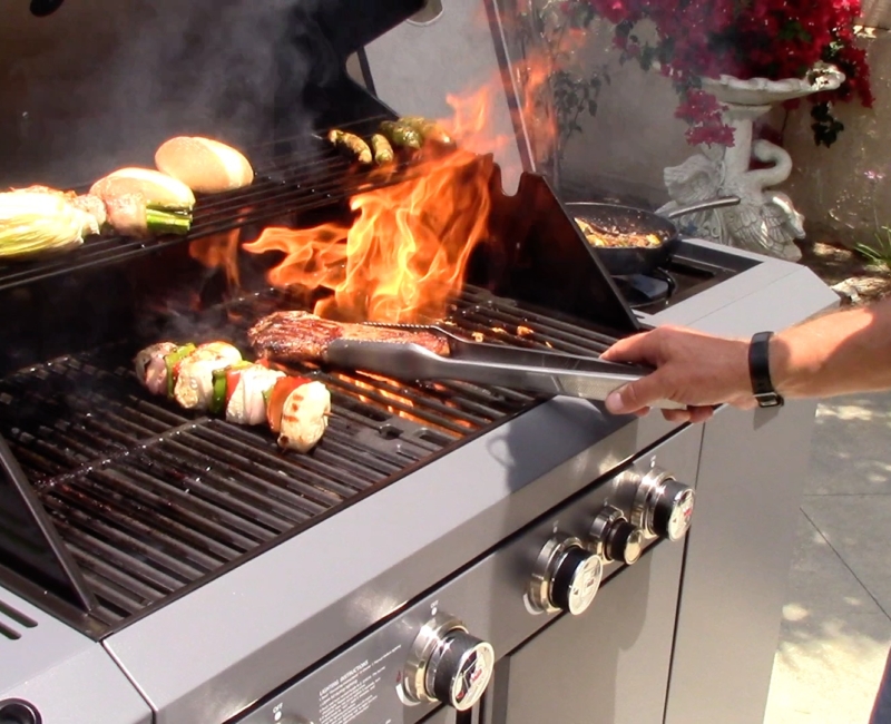 Rustler Four Gray | Brand-Man Grill